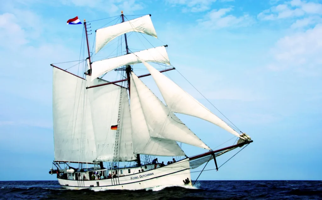 Love Boat - Paseos en bicicleta y barcaza